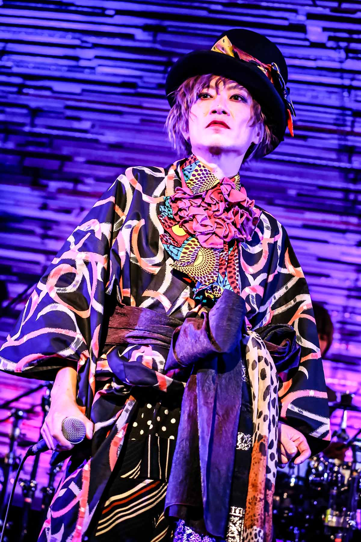 【umbrella】ライヴレポート＜umbrella presnts「路地裏サーチライト」＞2024年10月24日（木）味園ユニバース ...