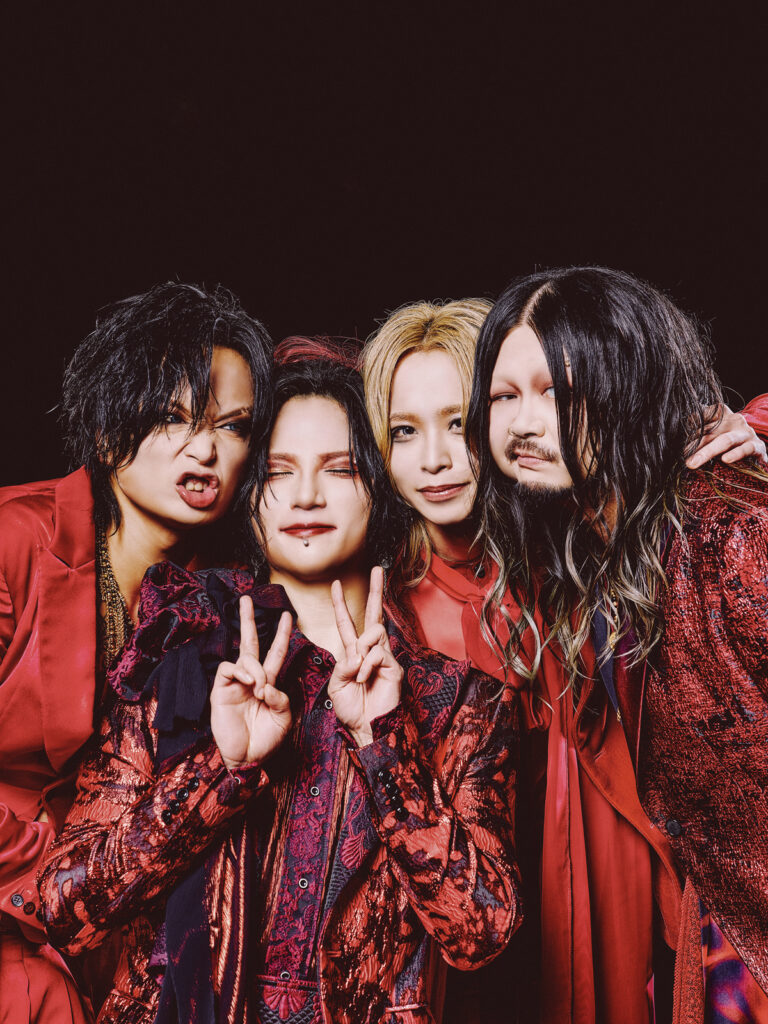 【DEZERT】12月27日、日本武道館ワンマンを目前に結成以前からのヒストリーを辿るフルメンバーインタビュー | VISUNAVI Japan